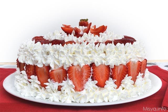 » Torta alle fragole - Ricetta Torta alle fragole di Misya